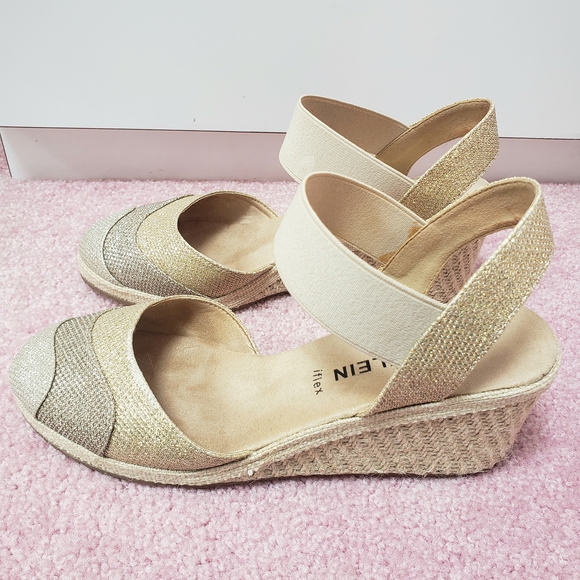 Anne Klein | Shoes | Anne Klein Cream And Gold Espadrille Wedges Size 8 ...